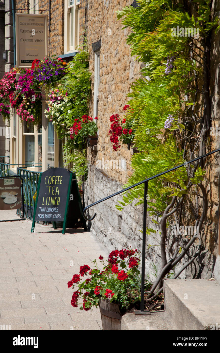 Castle cary hi-res stock photography and images - Alamy