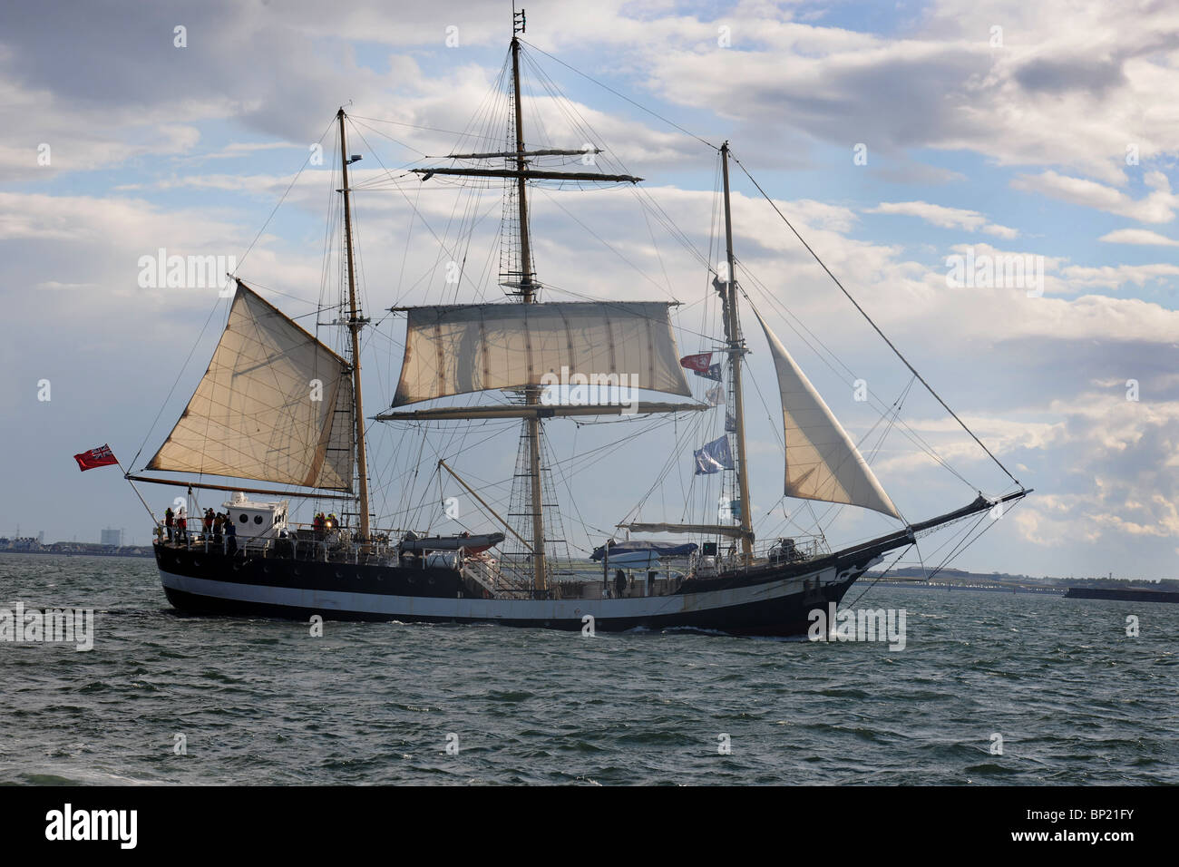 Tall ships race london hi-res stock photography and images - Alamy