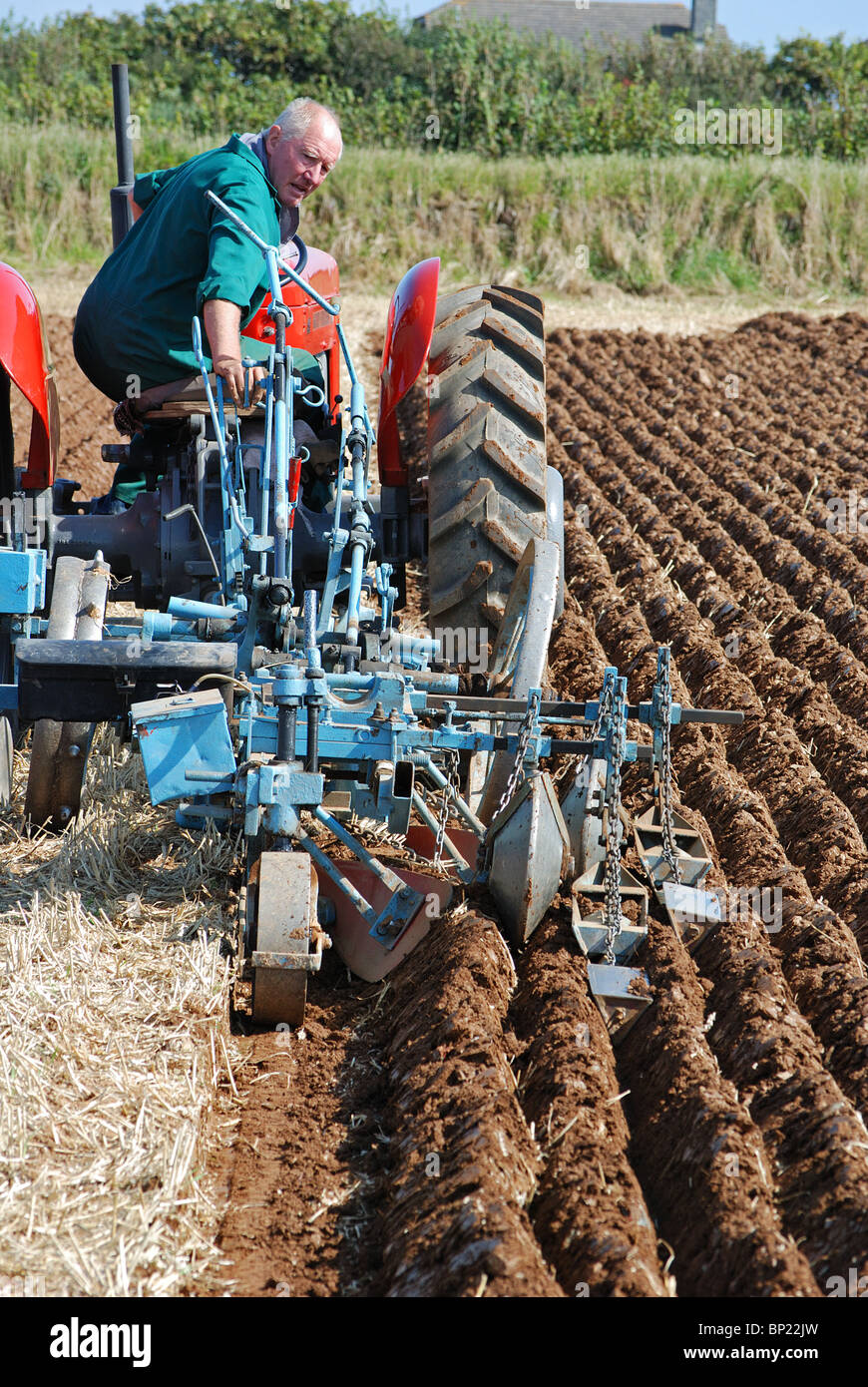 Farmer ploughing hi-res stock photography and images - Alamy