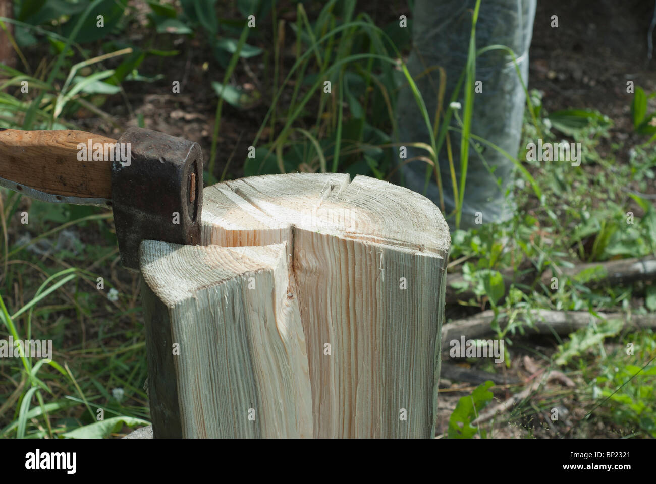 Froe Work High Resolution Stock Photography and Images - Alamy