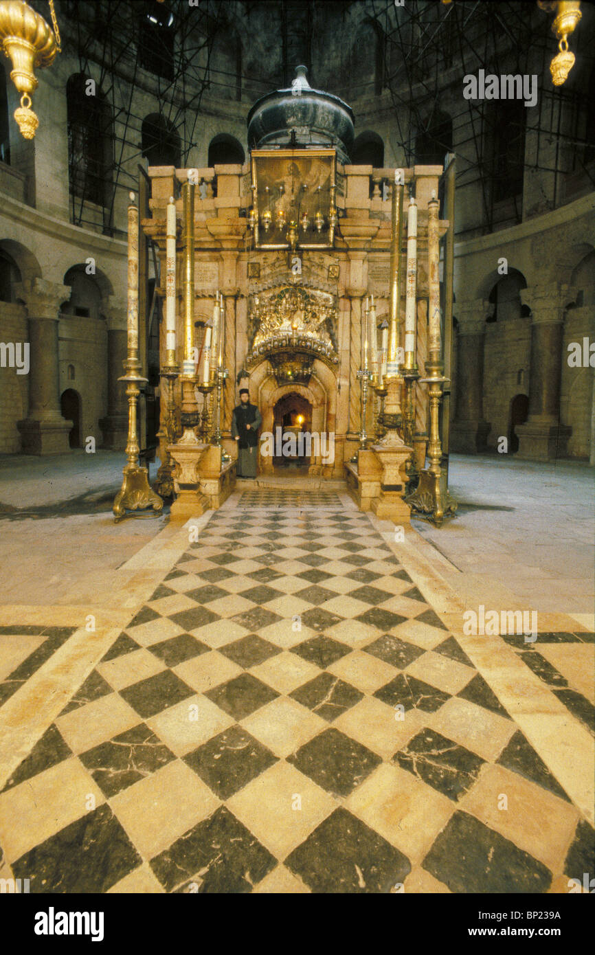 154. THE SHRINE OF THE HOLY SEPULCHER, THE EXTERIOR OF THE TOMB OF ...