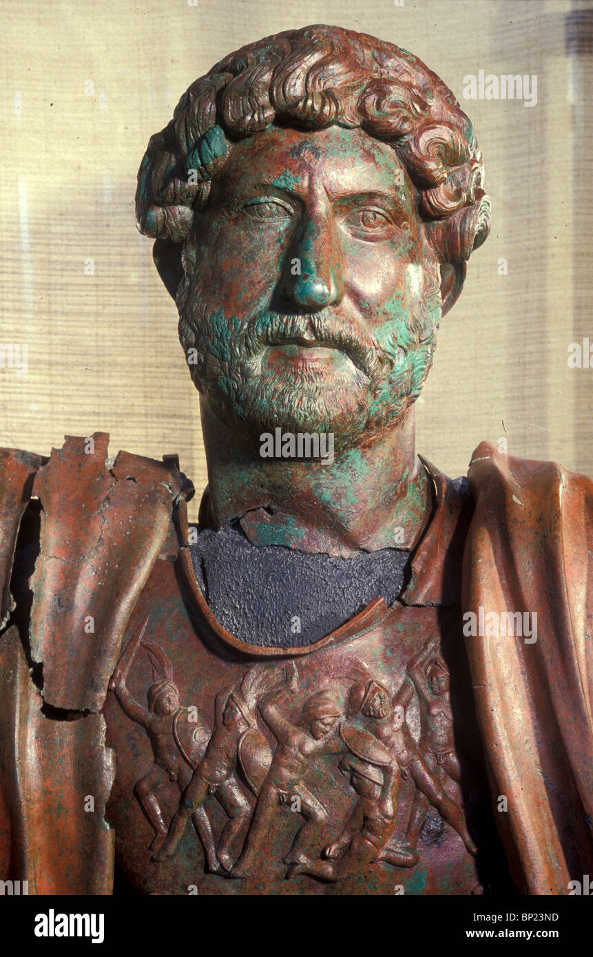BRONZE STATUE OF EMPEROR HADRIAN FOUND NEAR BETH SHEAN. HADRIAN RULED ...