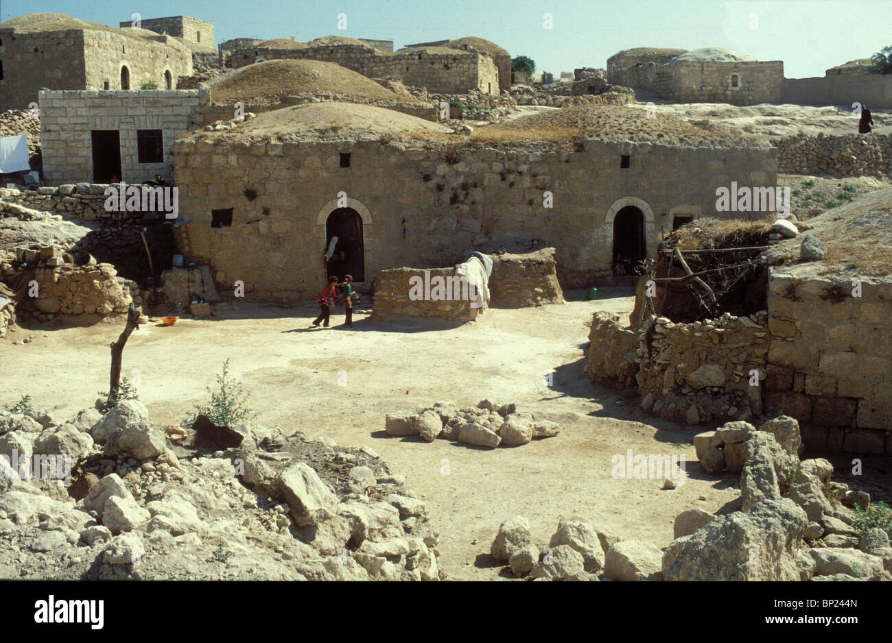 TYPICAL FARMHOUSES & COURTS IN THE RURAL VILLAGES IN JUDEA & SAMARIA ...