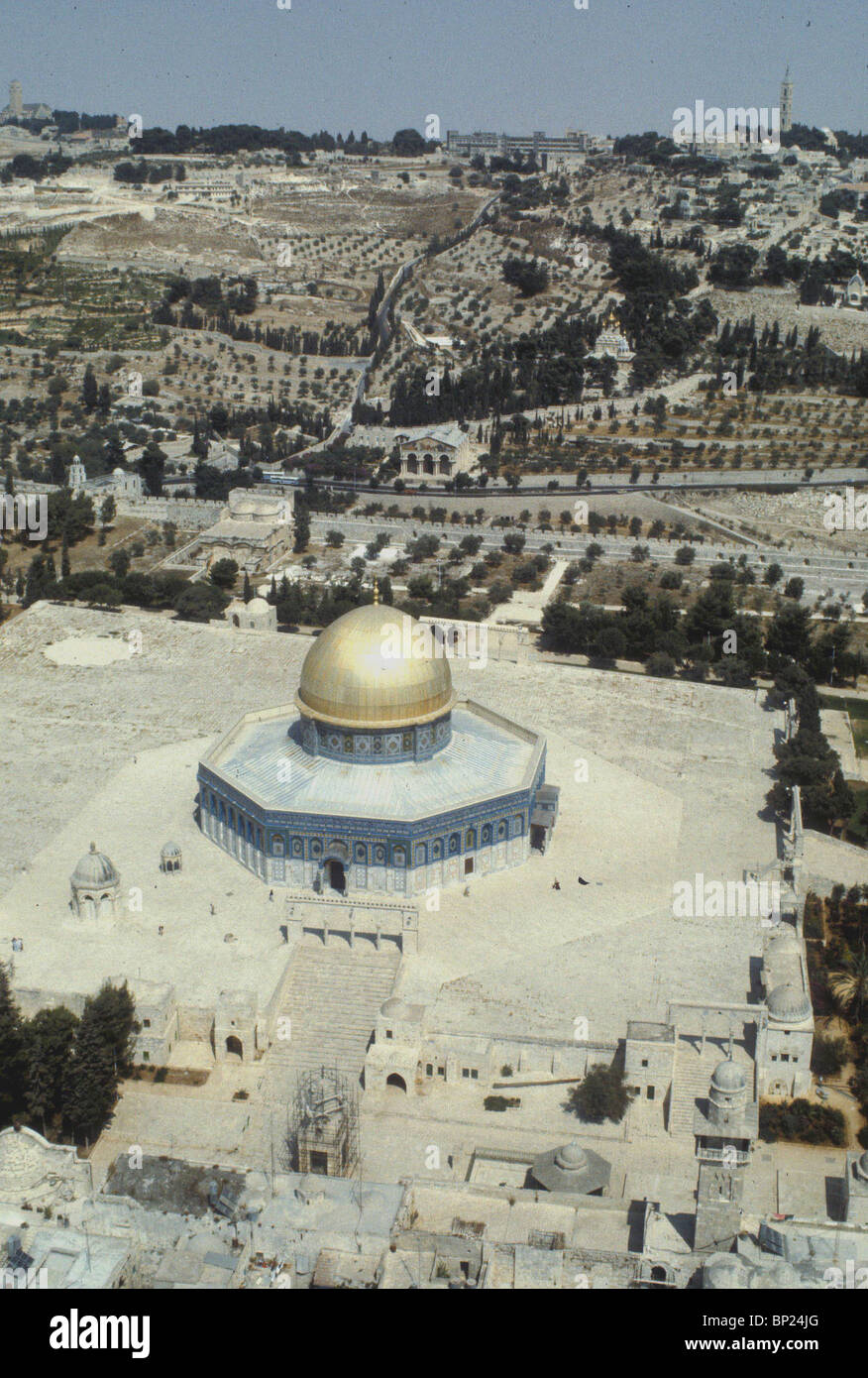 DOME OF THE ROCK - MOSQUE BUILT IN THE 7TH. C. ON MT. MORIAH ON THE ...