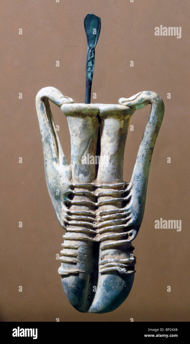 Roman containers hi-res stock photography and images - Alamy