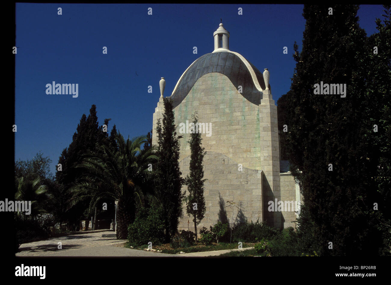 MT. OF OLIVES THE CHURCH OF DOMINUS FLEVIT COMMEMORATING THE PLACE ON ...