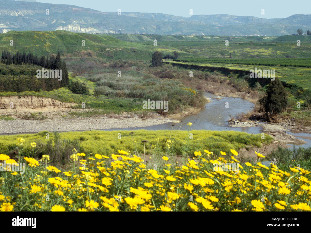 Jordan river not israel hi-res stock photography and images - Alamy
