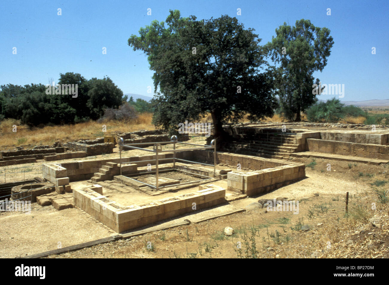 DAN - THE SACRED PRECINCT THE HIGH PLACE BUILT BY KING AHAB IN THE 9TH ...