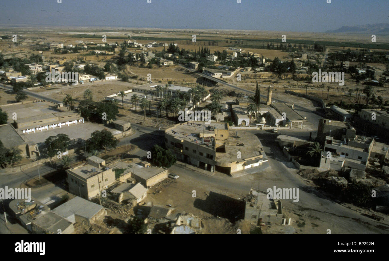 2520. JERICHO - THE MODERN CITY Stock Photo - Alamy