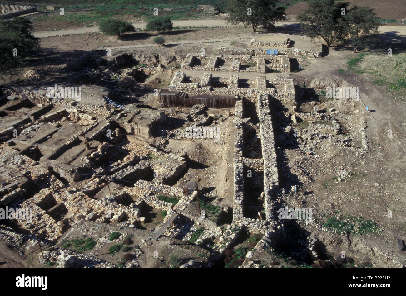 3048. HAZOR - THE SOLOMONIC CITY GATE WITH THE CASEMITE WALL ADJOINING ...