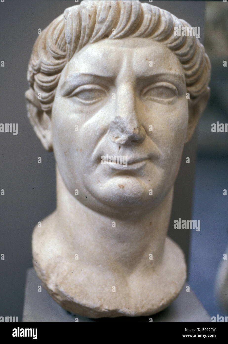 Roman ruler hi-res stock photography and images - Alamy
