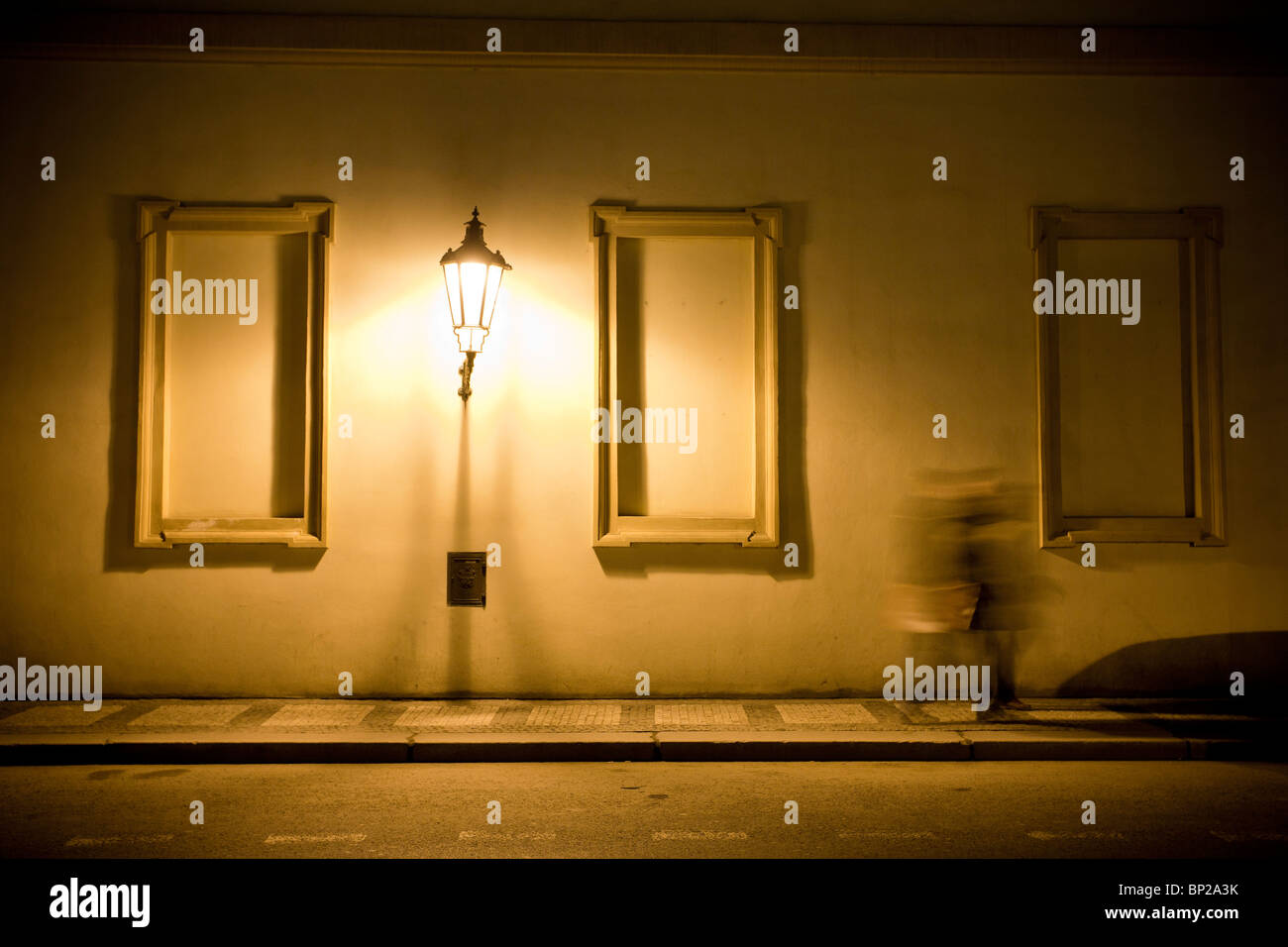 Scary night street hi-res stock photography and images - Alamy