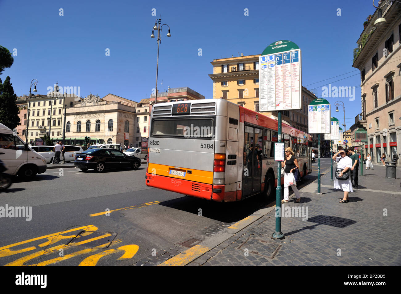 Italy, Rome, bus stop Stock Photo - Alamy