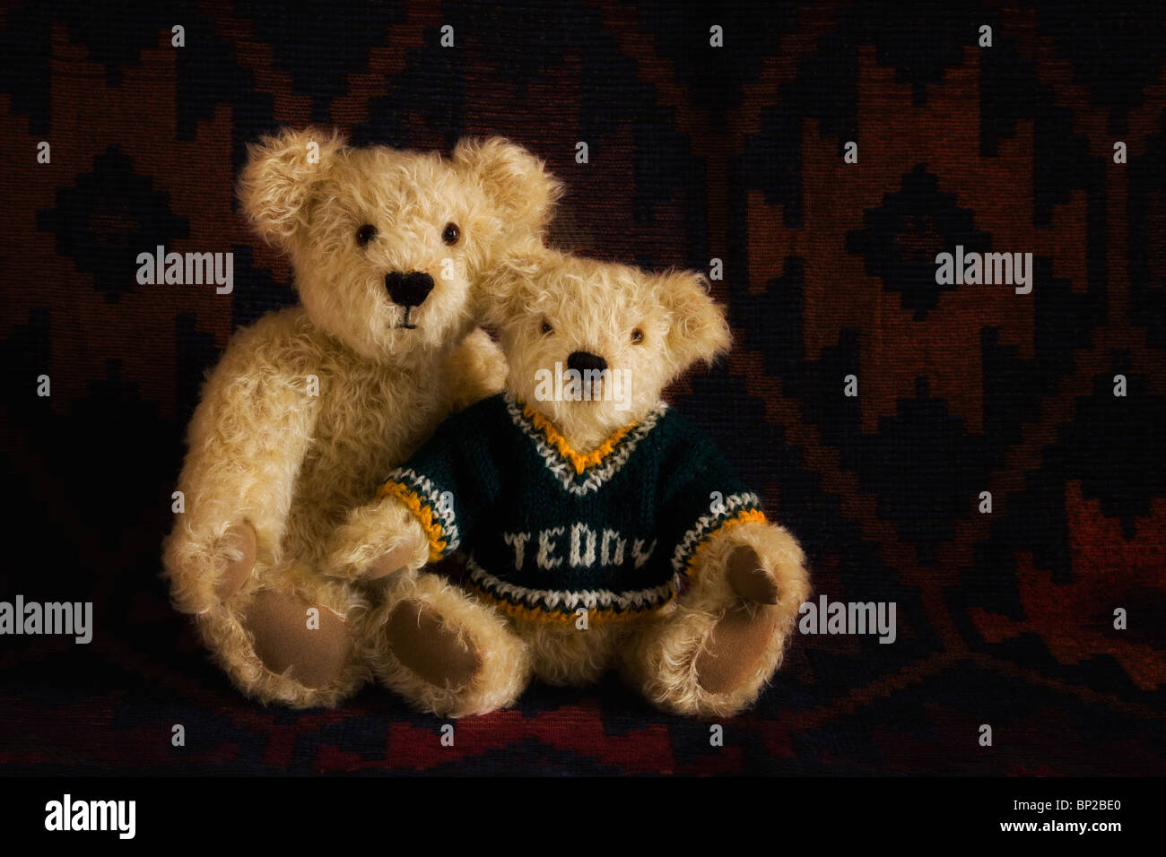 Teddy bear friends Stock Photo - Alamy