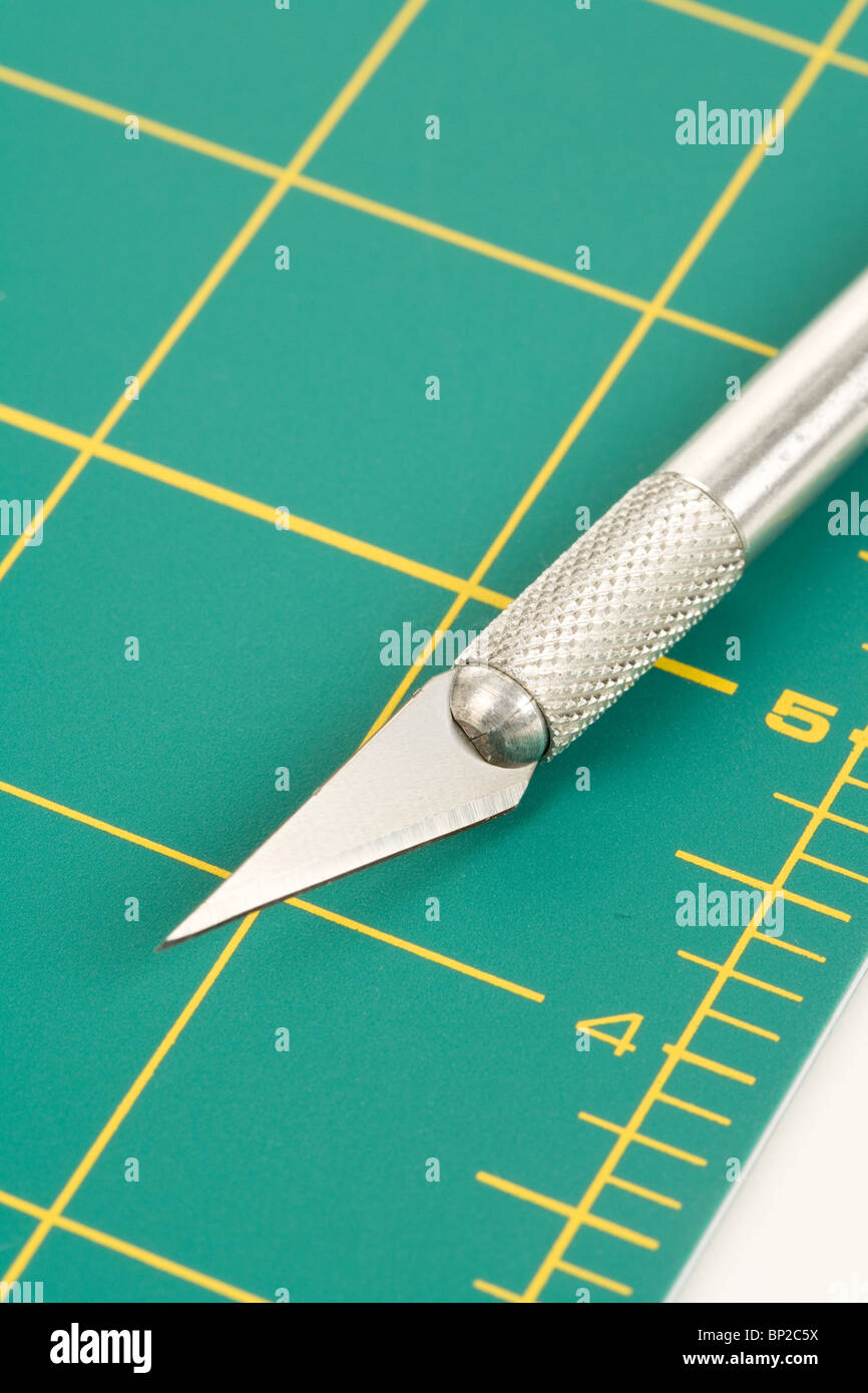 Green cutting mat ruler hi-res stock photography and images - Alamy
