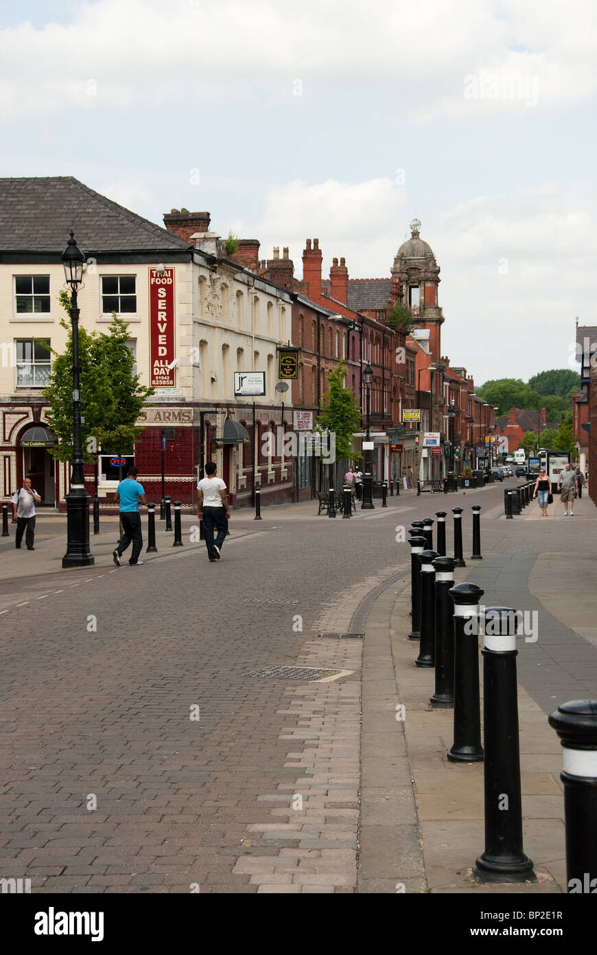 Market street wigan hi-res stock photography and images - Alamy