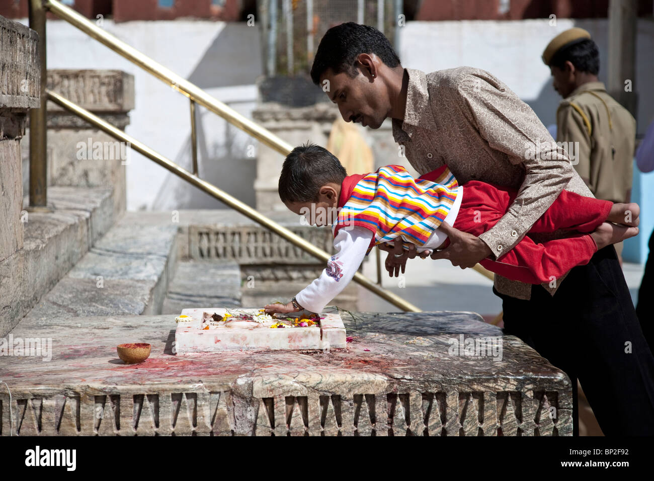 Ritual altar hi-res stock photography and images - Alamy
