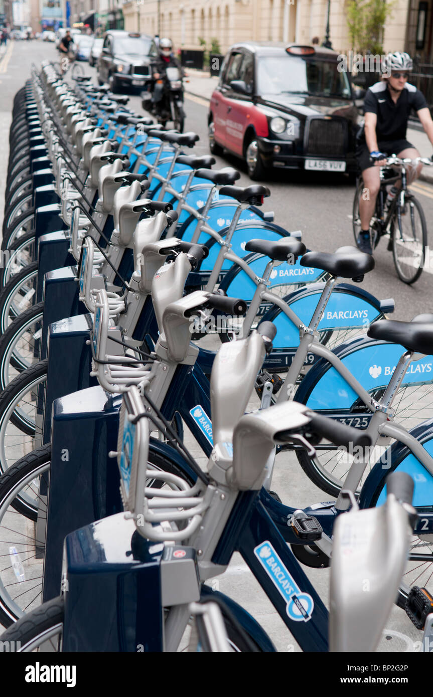 Bike cab bike taxis hi-res stock photography and images - Alamy