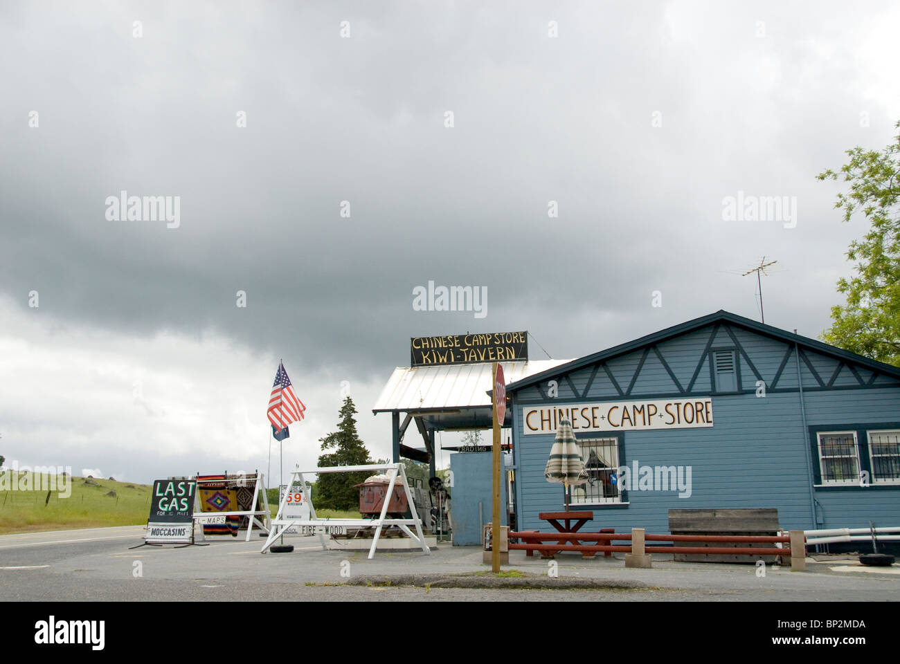 Chinese mining camp hi-res stock photography and images - Alamy