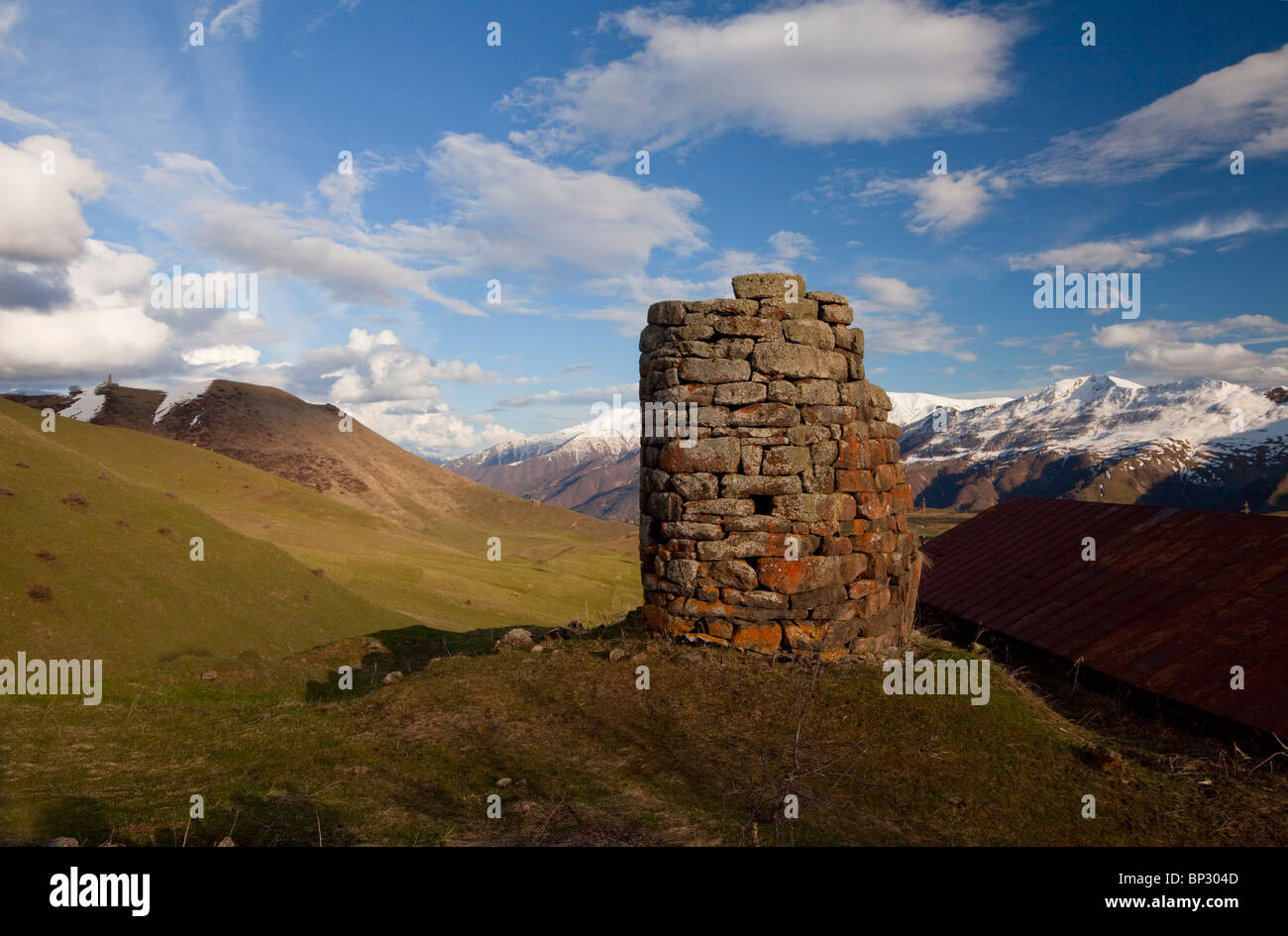 Great tower 12th century hi-res stock photography and images - Alamy