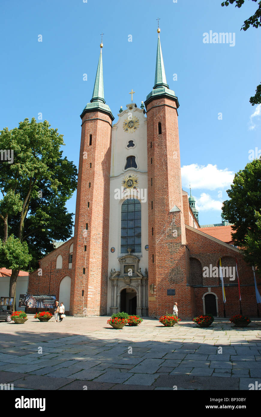 Oliwa cathedral hi-res stock photography and images - Alamy