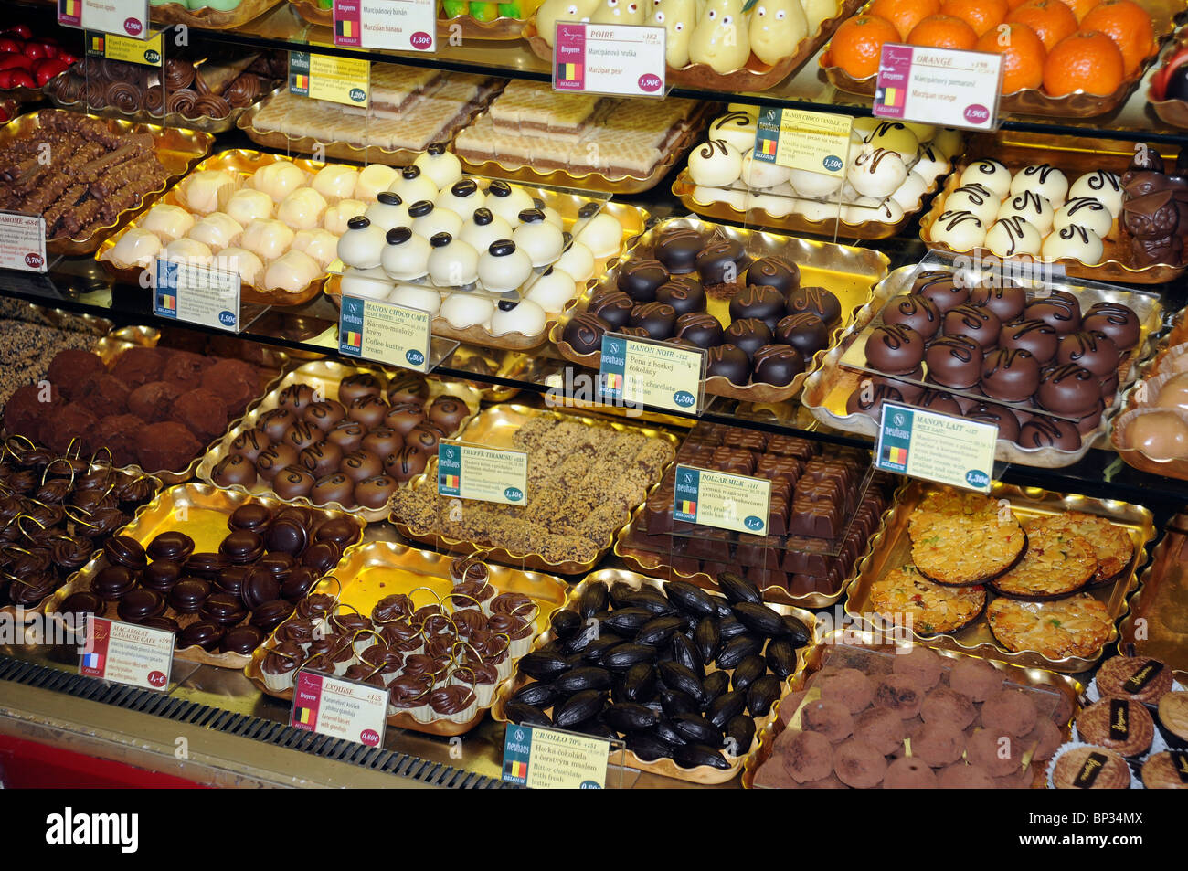 CHOCOLATE SHOP INTERIOR Stock Photo - Alamy