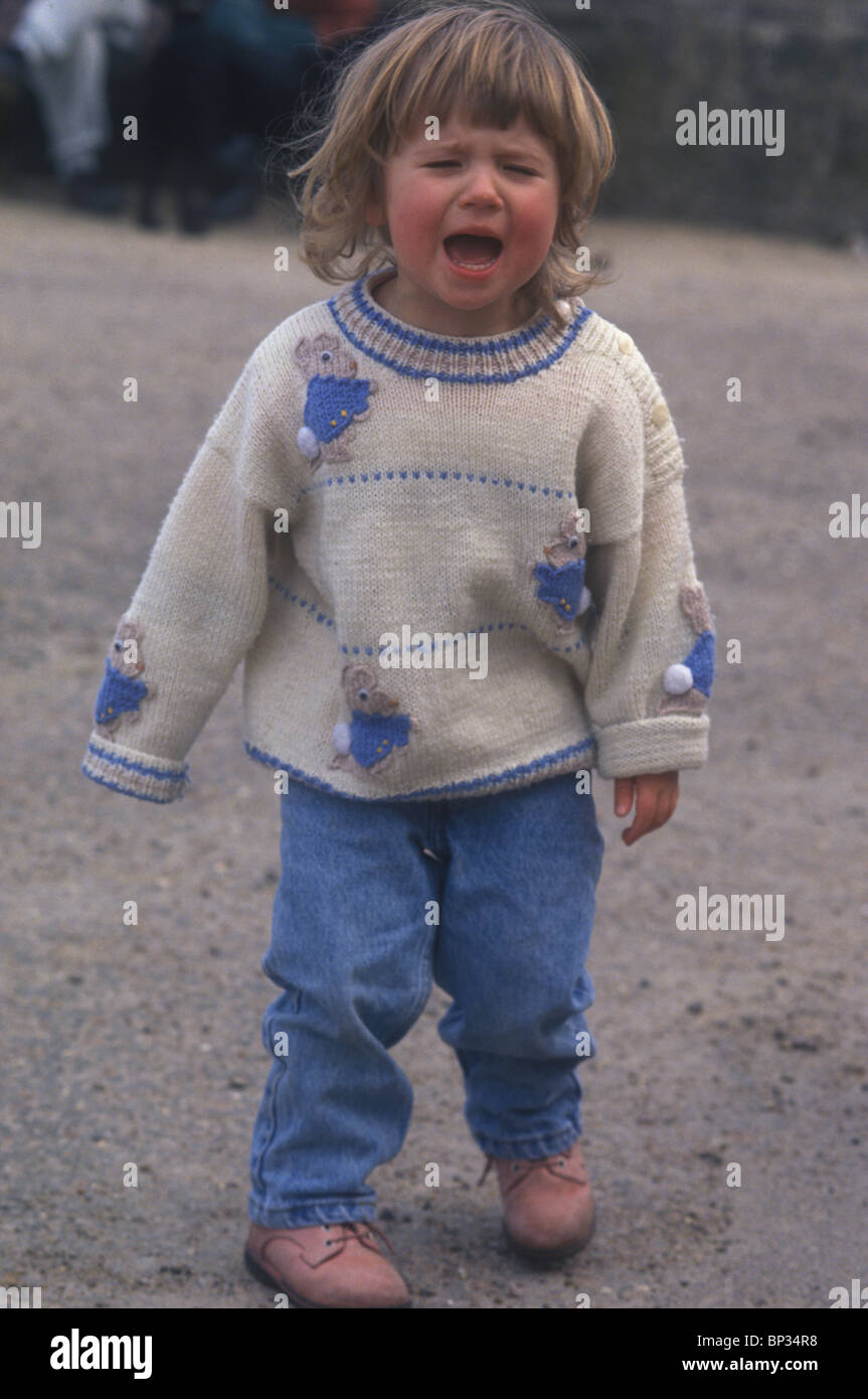 little girl having a tantrum and crying Stock Photo - Alamy