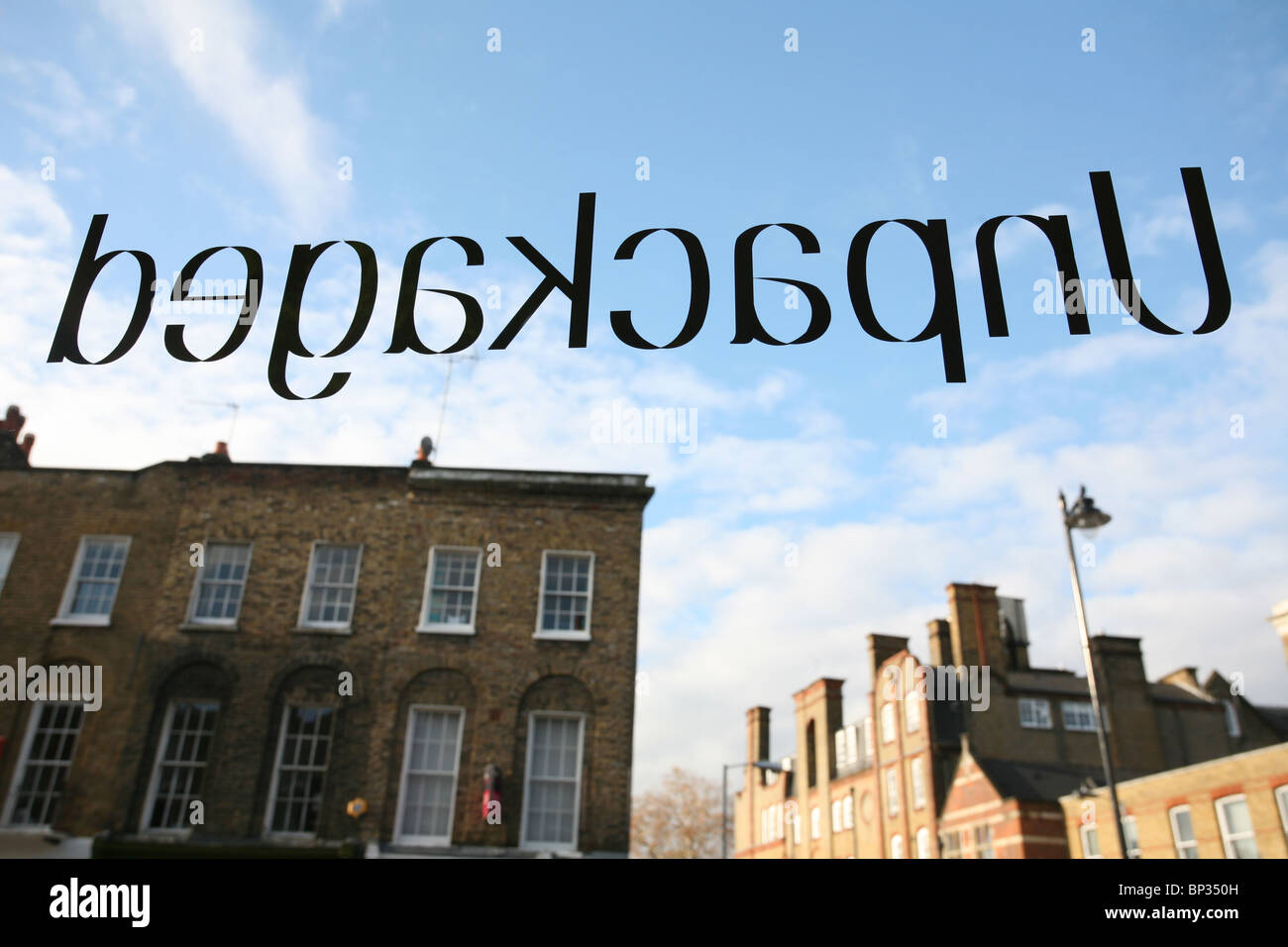 Unpackaged london hi-res stock photography and images - Alamy