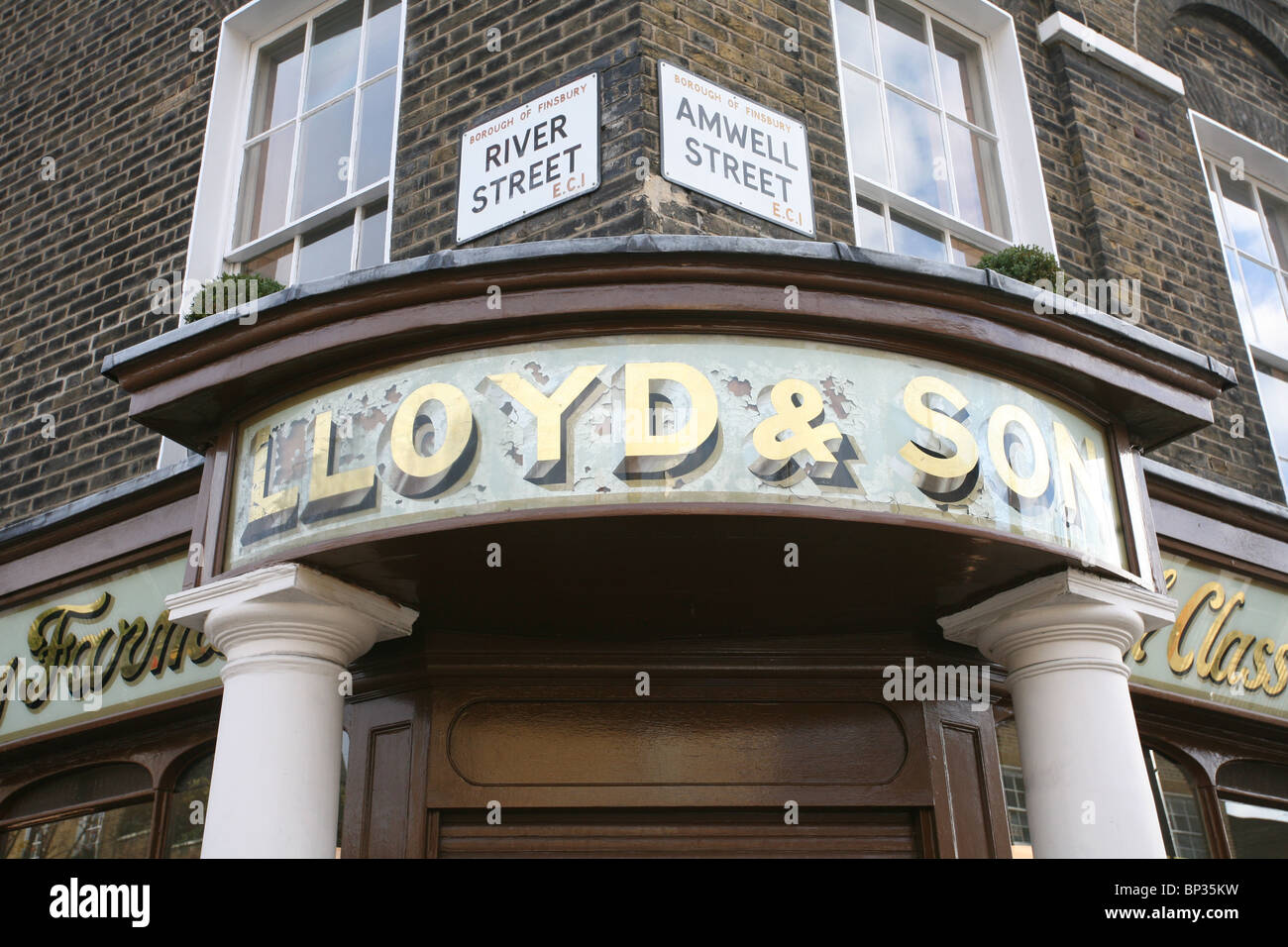 Amwell street hi-res stock photography and images - Alamy