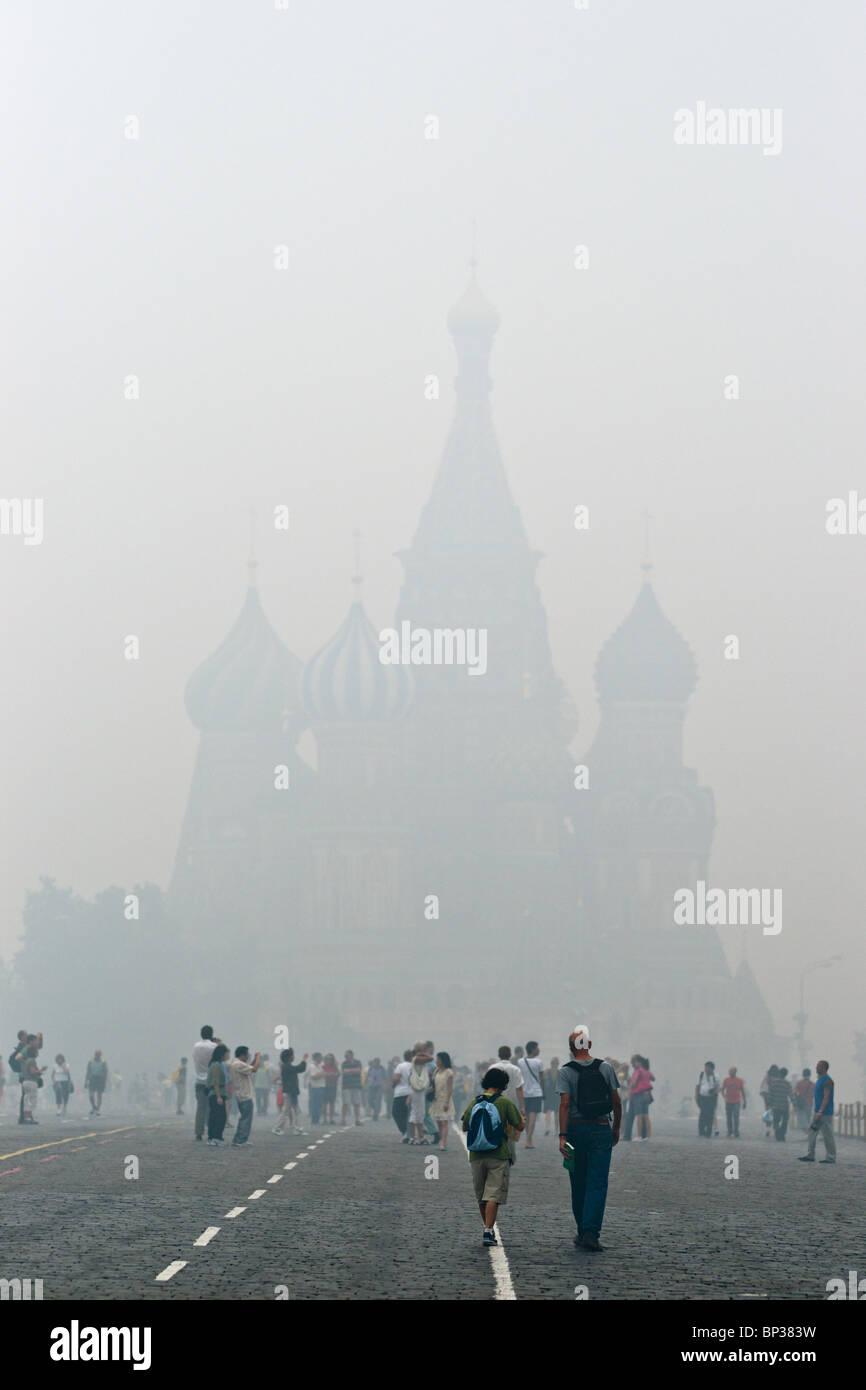Smog in Moscow Stock Photo - Alamy