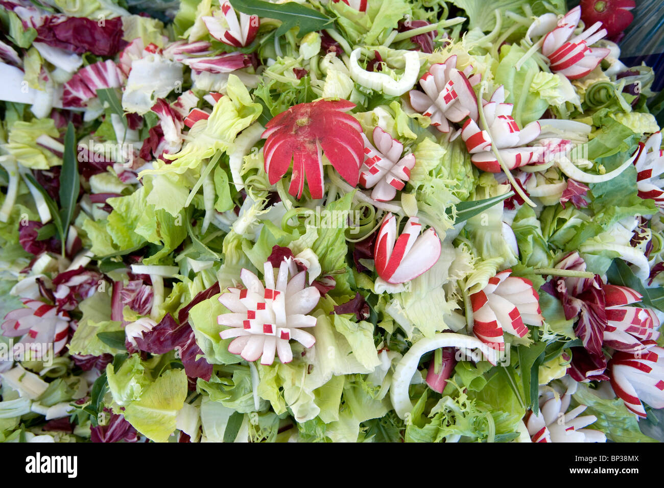 cut radishes close up Stock Photo - Alamy