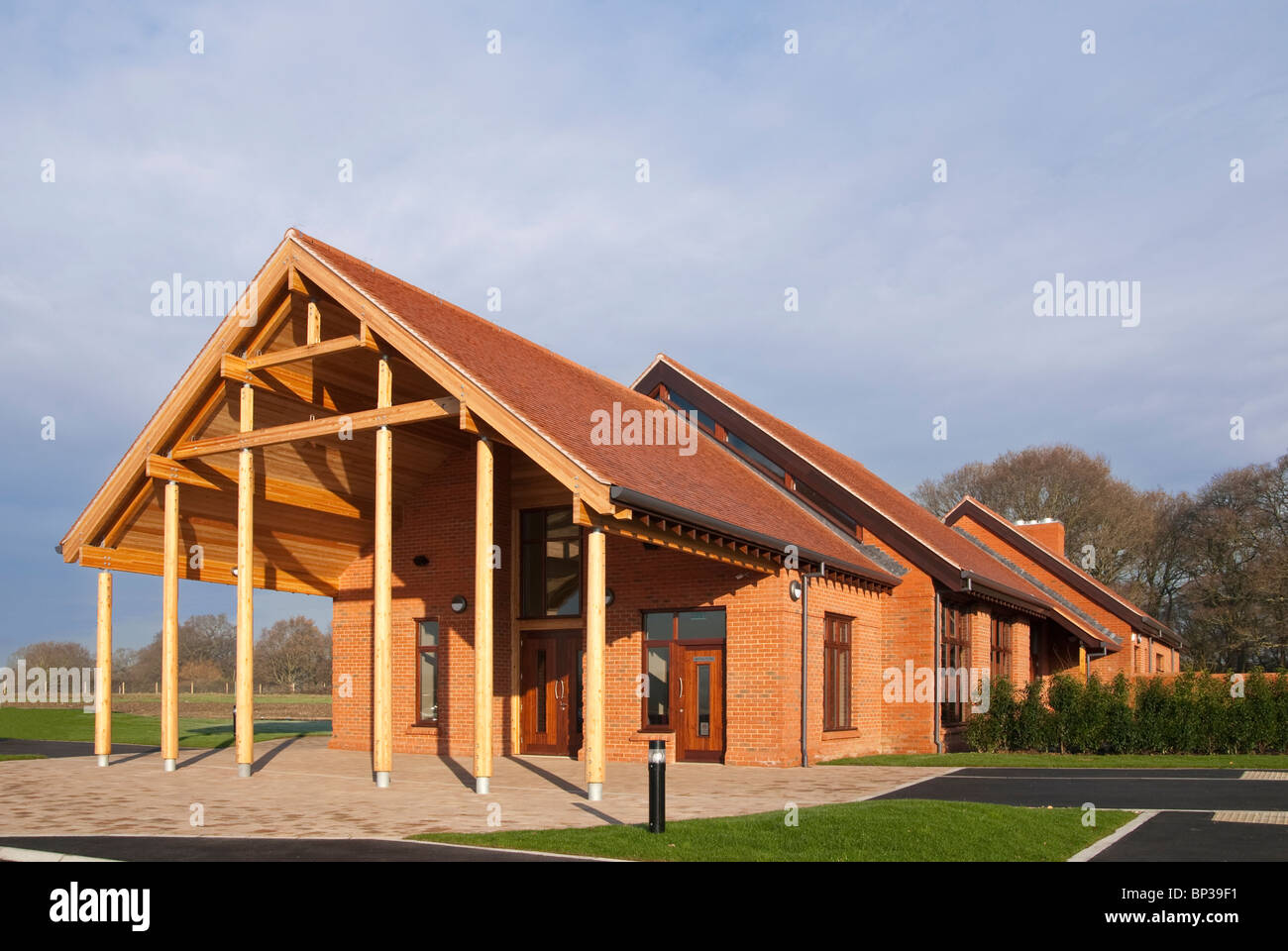 Crematorium building horizontal hi-res stock photography and images - Alamy