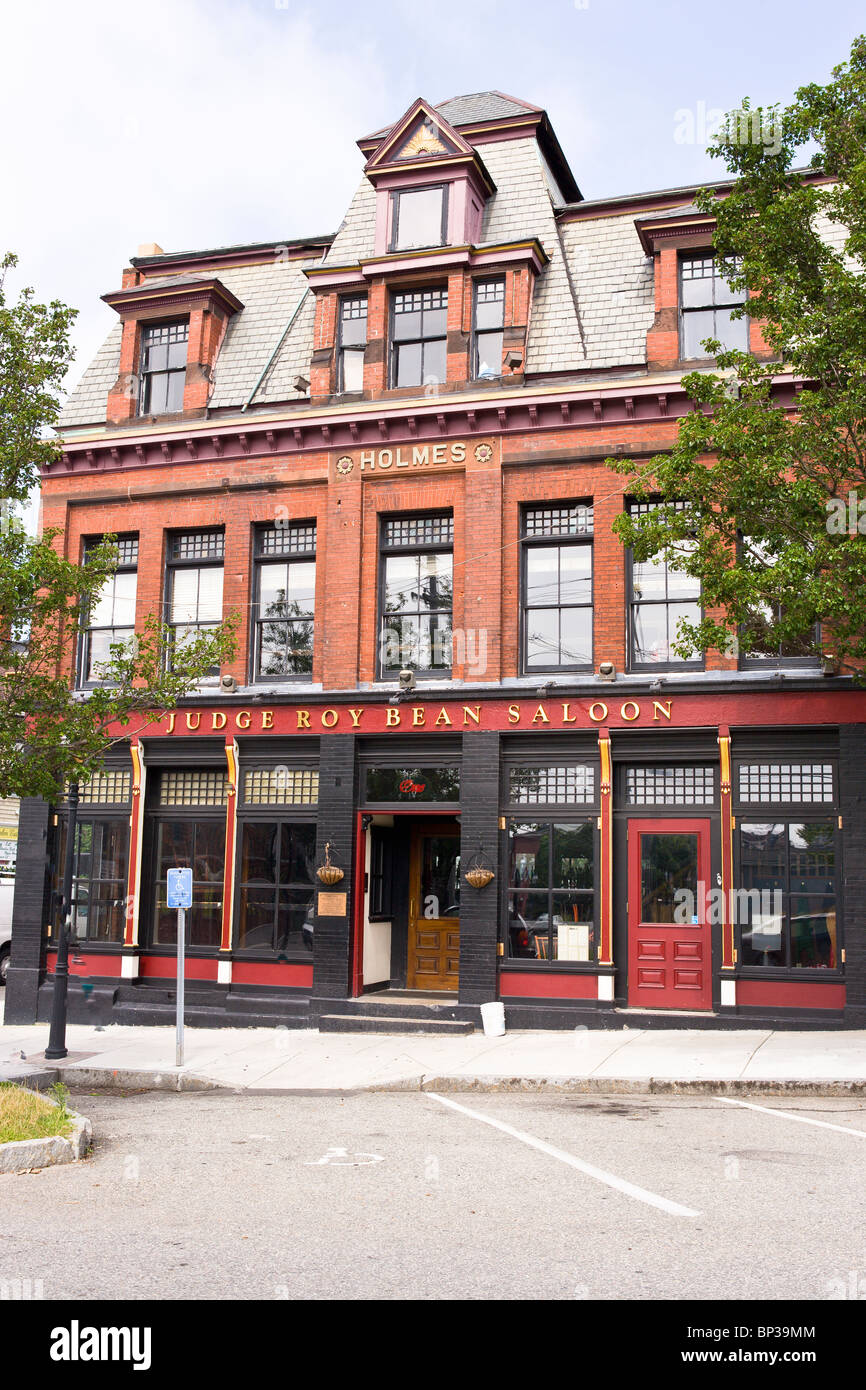 Street scenes of downtown Bristol. Judge Roy Bean Saloon Stock Photo ...