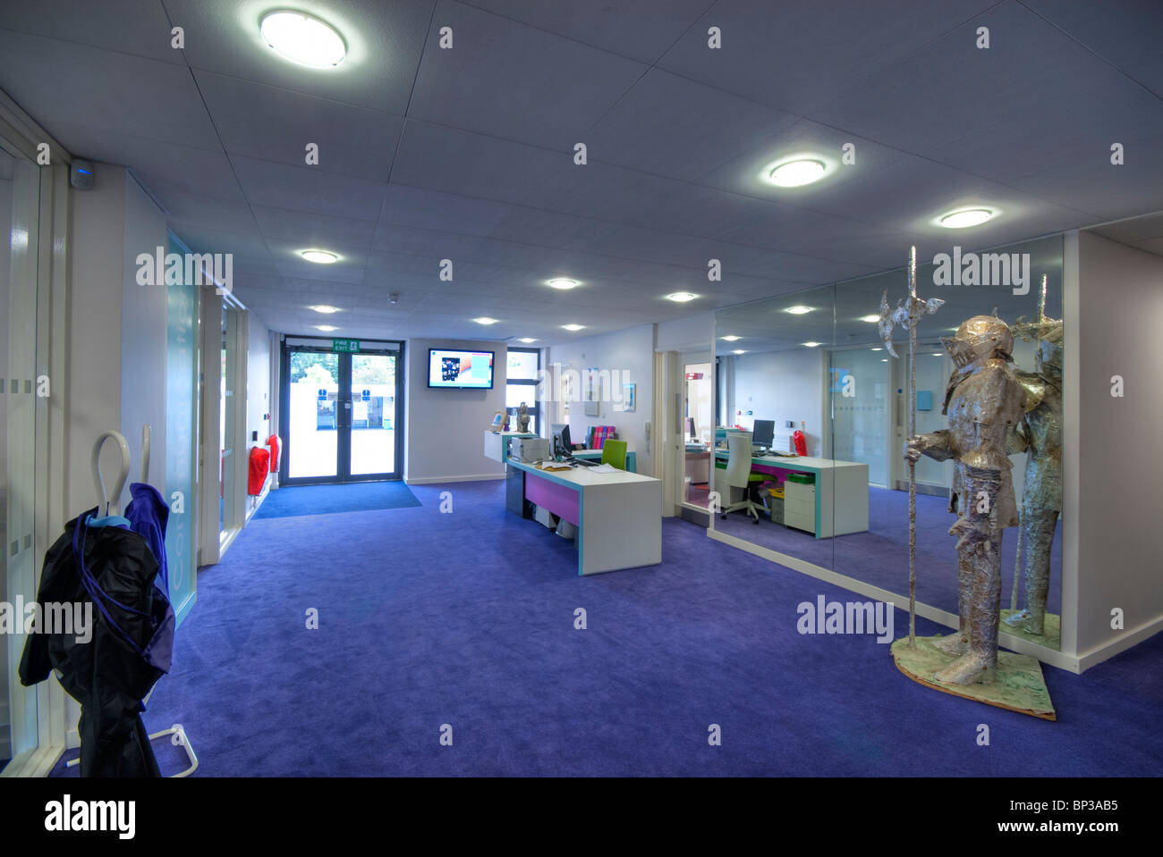 Reception Desk School Stock Photos & Reception Desk School Stock Images ...