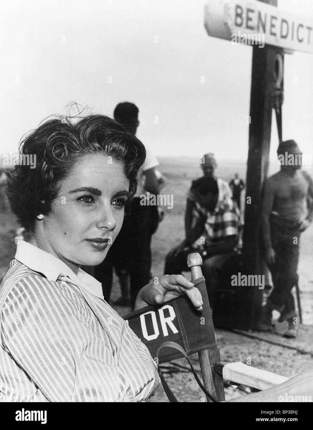 Giant 1956 Elizabeth Taylor High Resolution Stock Photography and ...