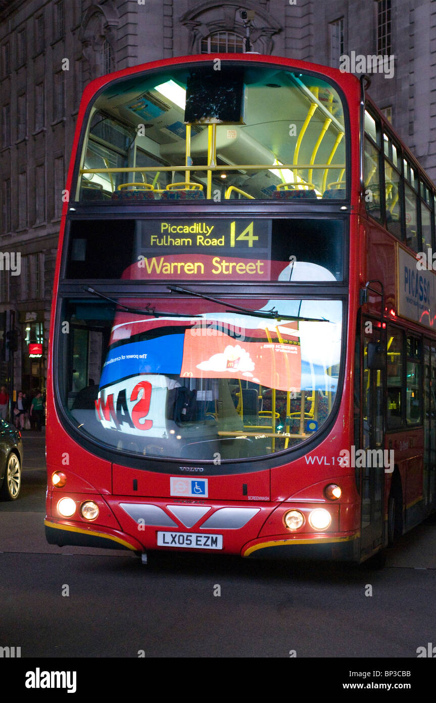 Double deck red bus piccadilly hi-res stock photography and images - Alamy