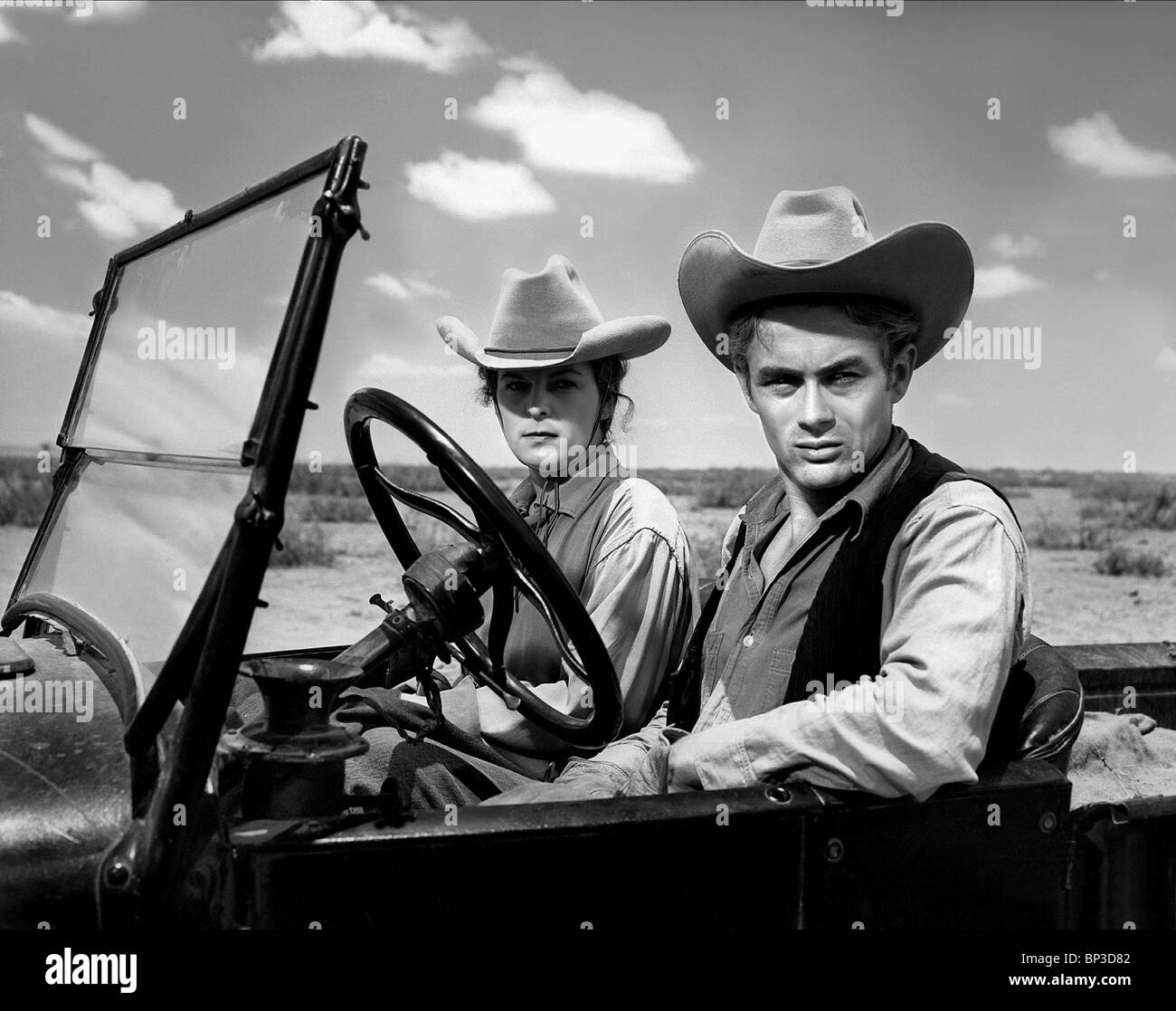 Mercedes Mccambridge High Resolution Stock Photography and Images - Alamy