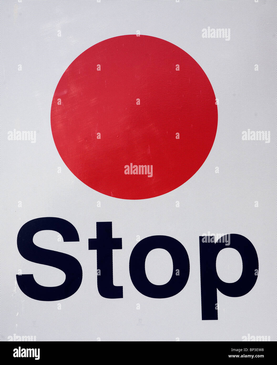 Red circle stop sign Stock Photo - Alamy