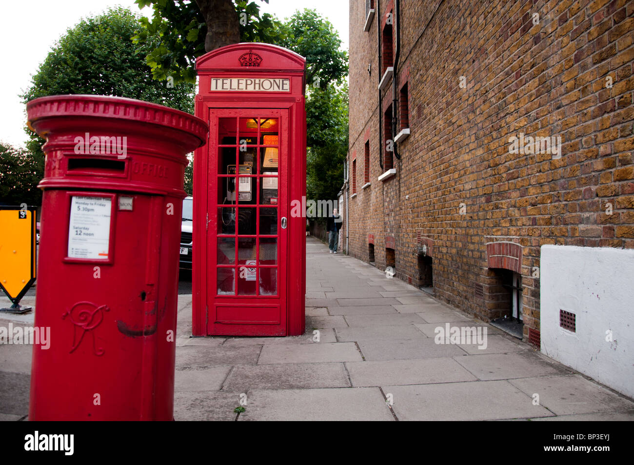Red Post Office Letter Boxes Uk High Resolution Stock Photography and ...