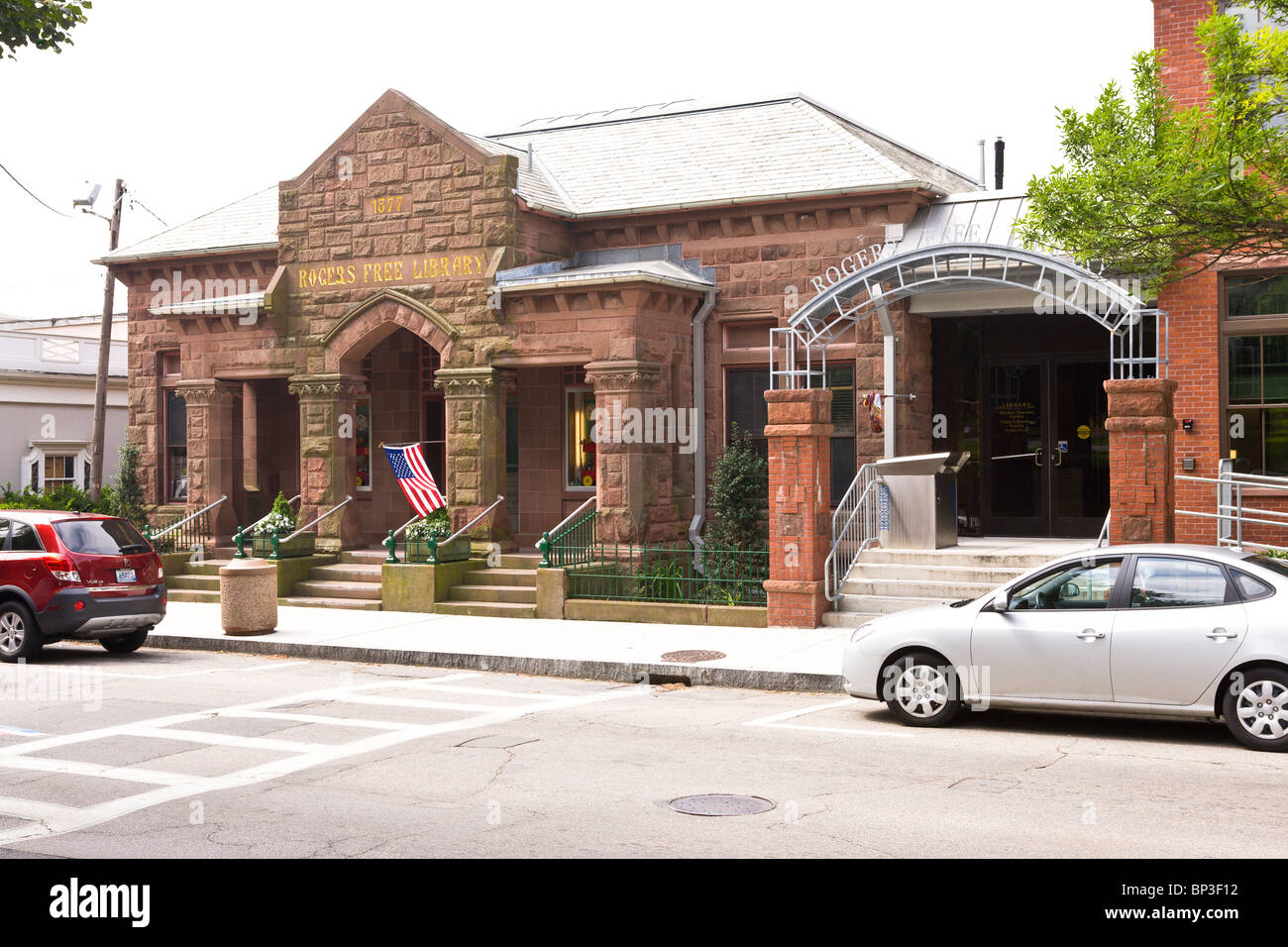 Bristol rhode island street hi-res stock photography and images - Alamy