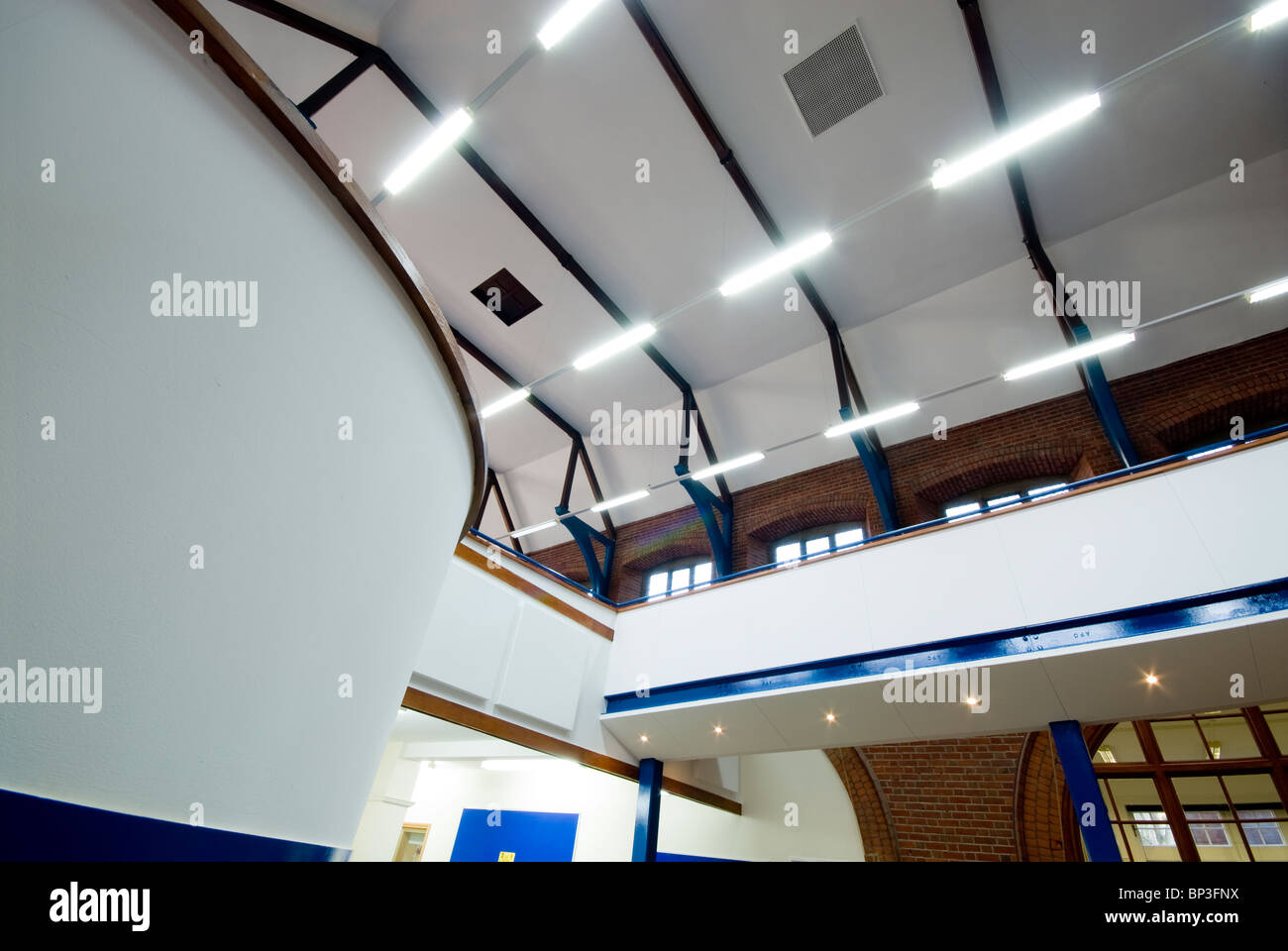 Peter Symonds College library beamed roof interior Stock Photo - Alamy