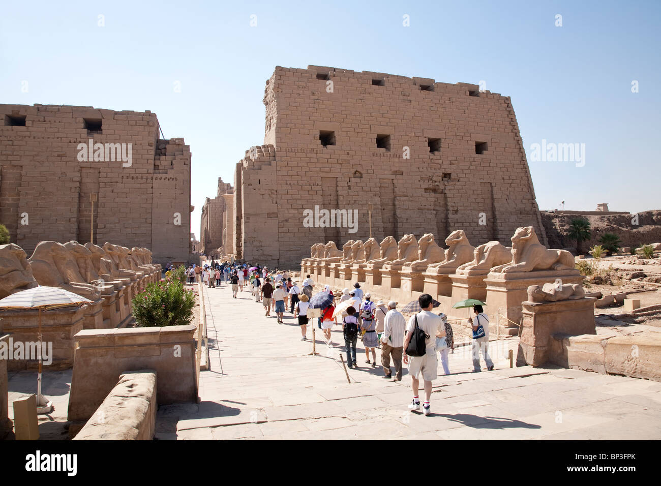 Entrance to Karnak Temple Stock Photo - Alamy