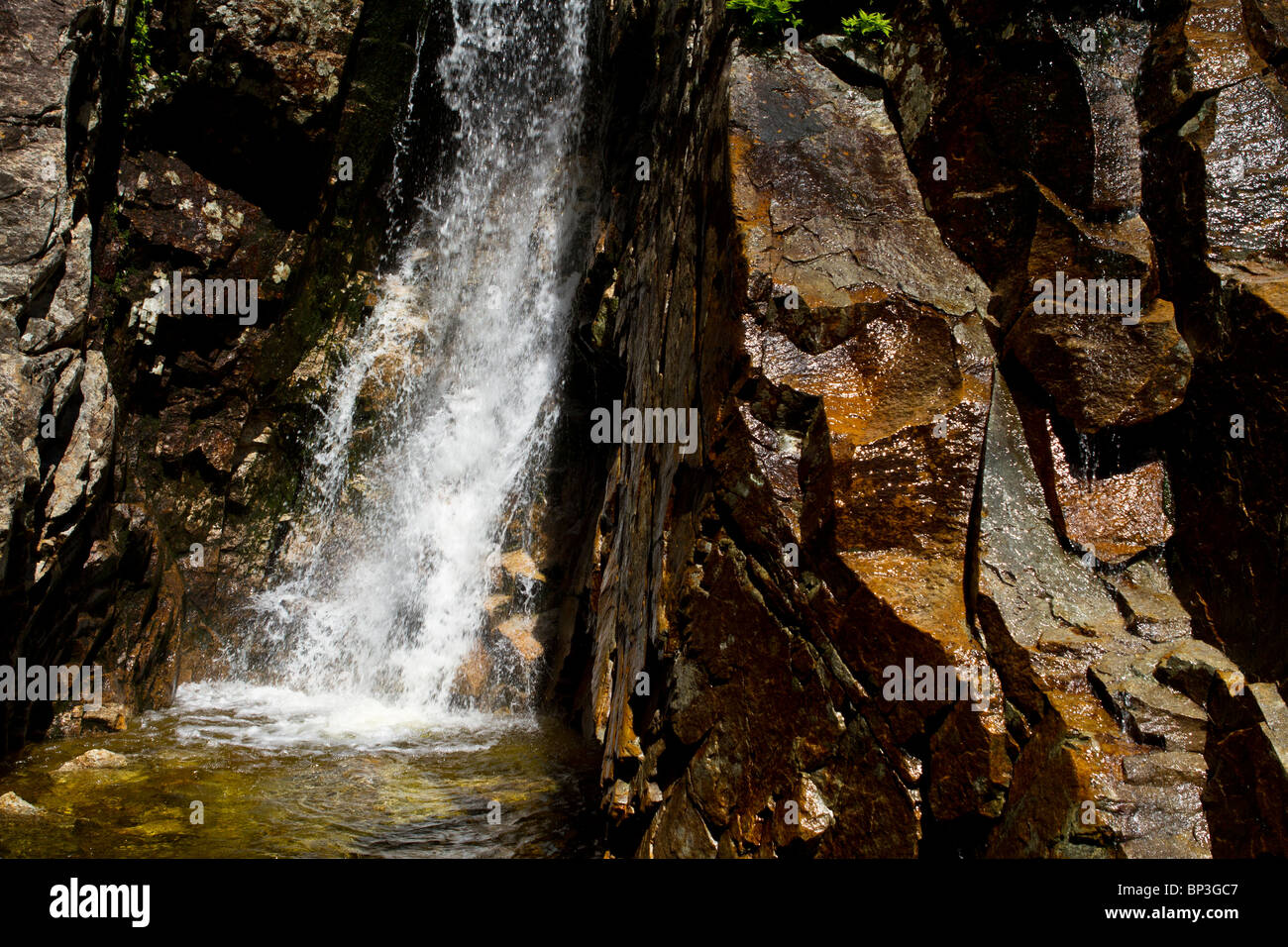 Silver cascade hi-res stock photography and images - Alamy