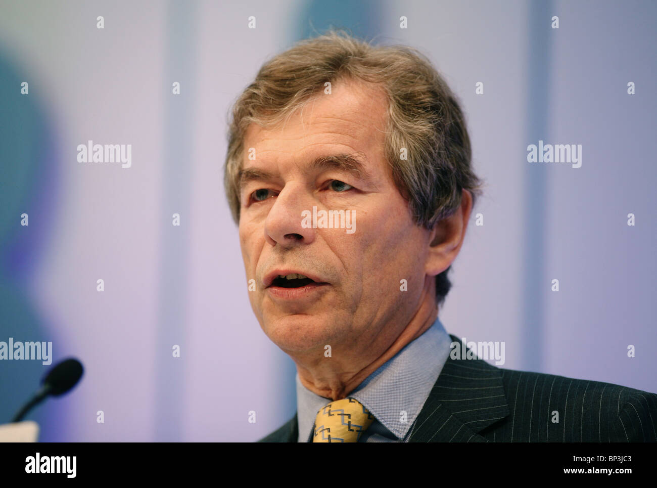 Martin broughton hi-res stock photography and images - Alamy