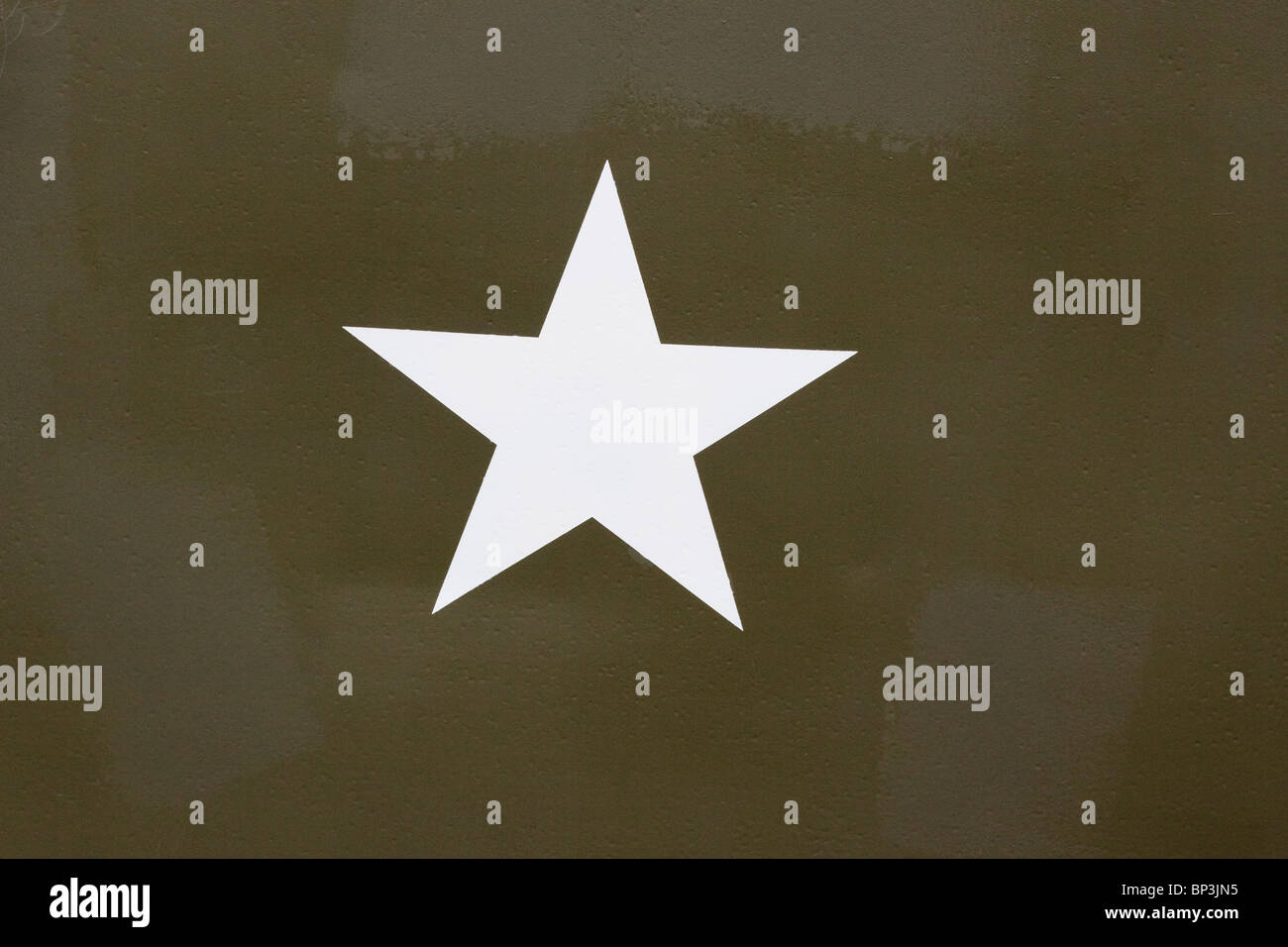 Jeep emblem hi-res stock photography and images - Alamy