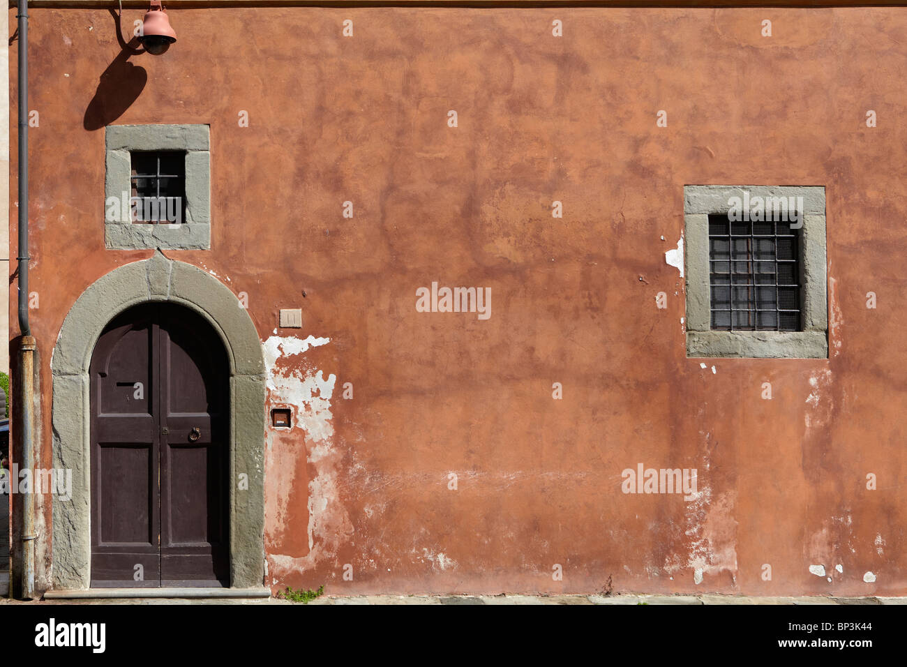 Terra cotta colored paint hi-res stock photography and images - Alamy