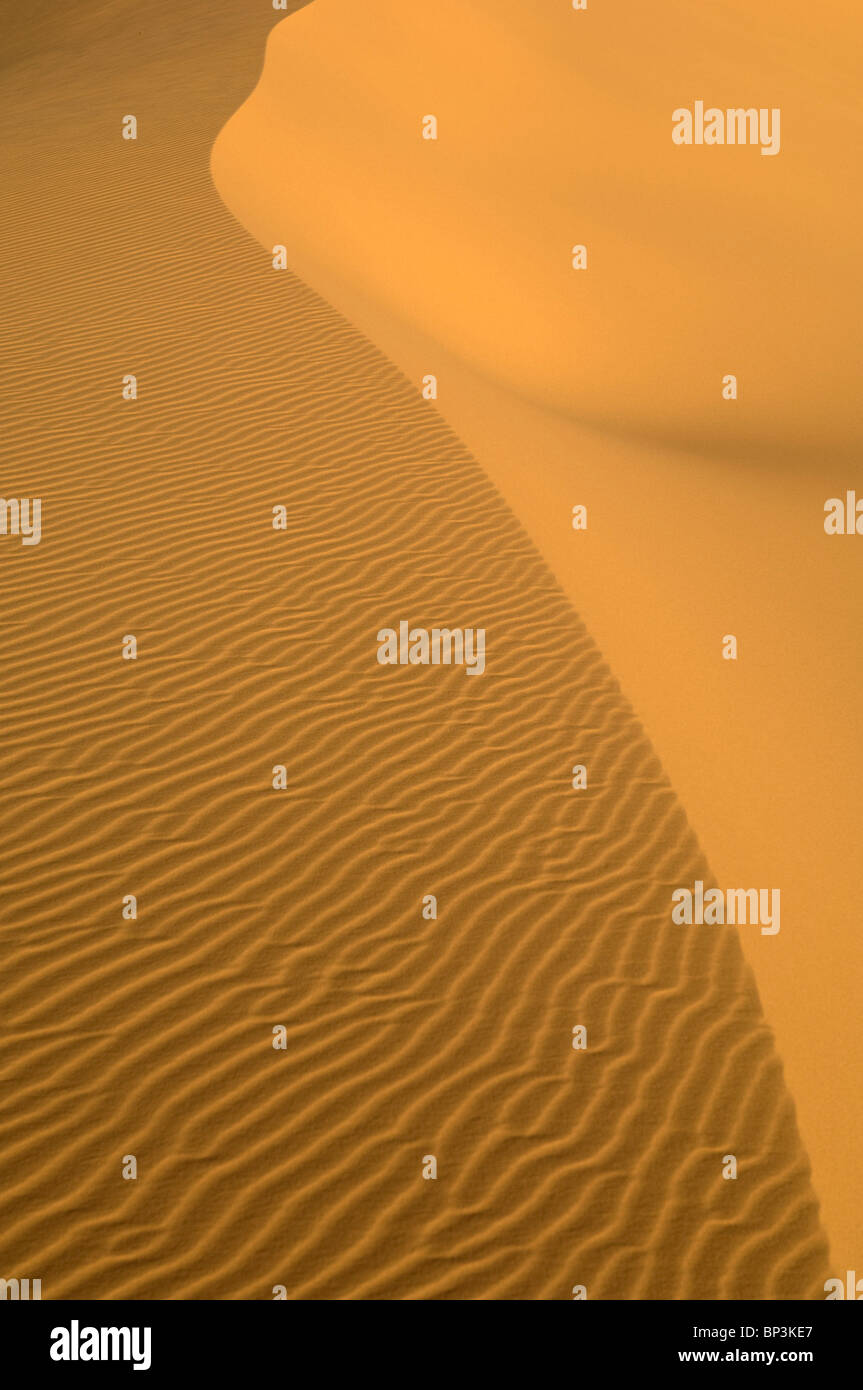 Akakus, Sahara desert, Fezzan, Libya Stock Photo - Alamy