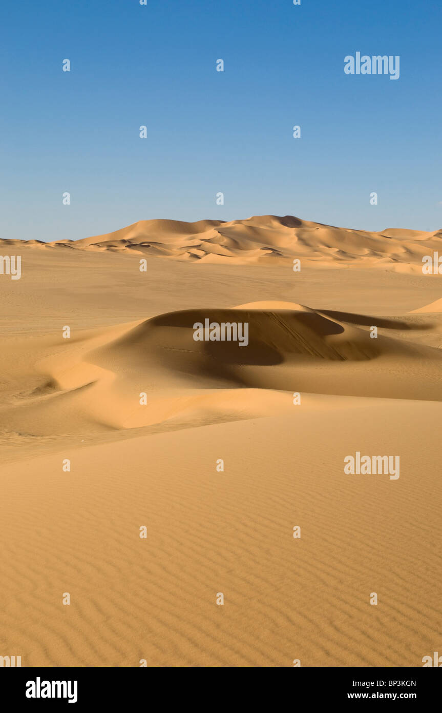 Erg Awbari, Sahara desert, Fezzan, Libya Stock Photo - Alamy