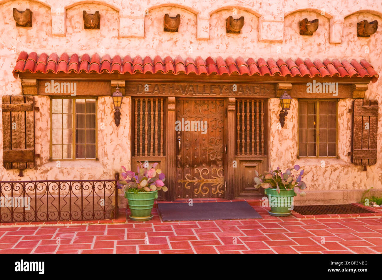 Courtyard entrance at Scottys Castle (Death Valley Ranch), Death Valley ...