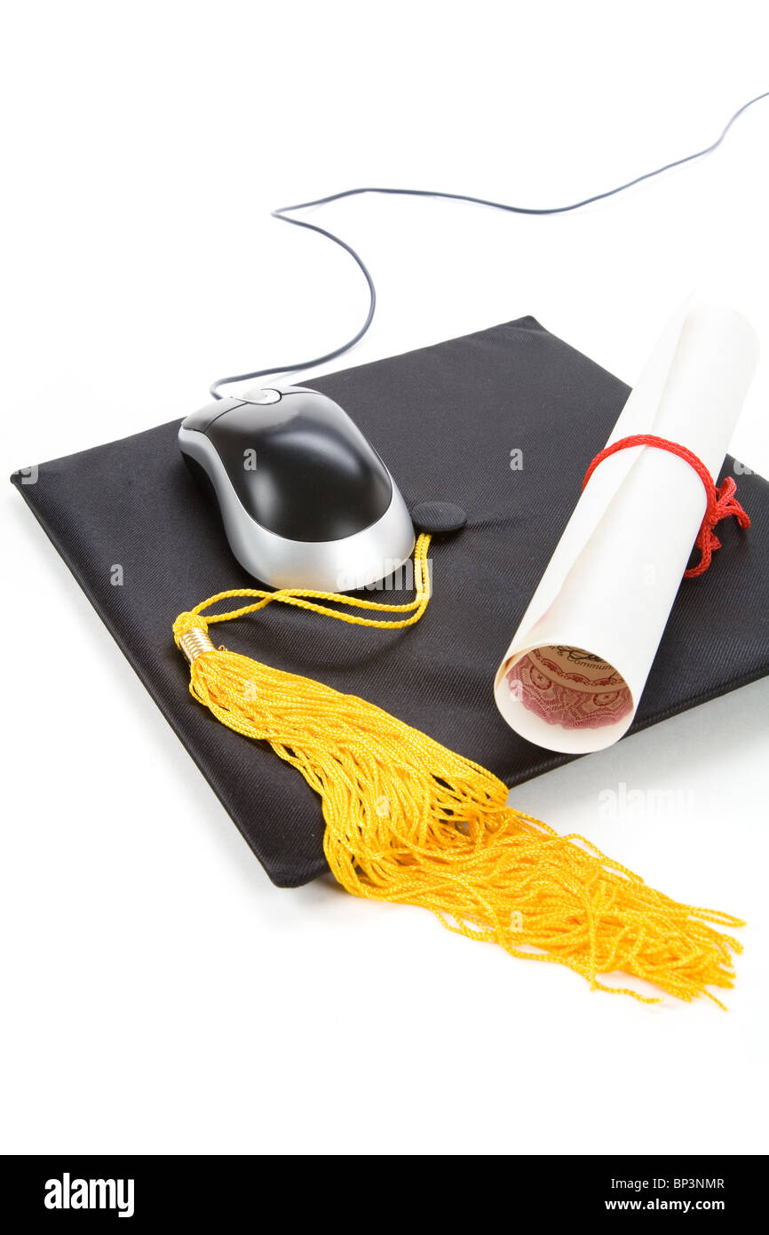 Black Mortarboard and computer mouse, online learning Stock Photo - Alamy